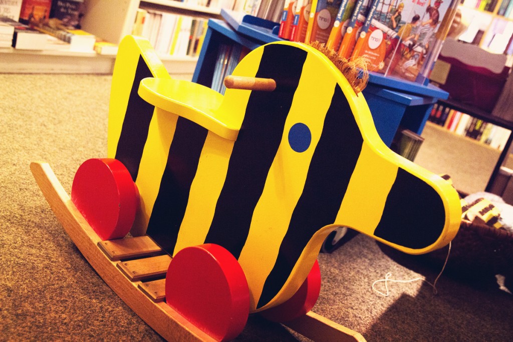 Buchhandlung Almut Schmidt: Ein Leuchtturm im Büchermeer - Förde Fräulein